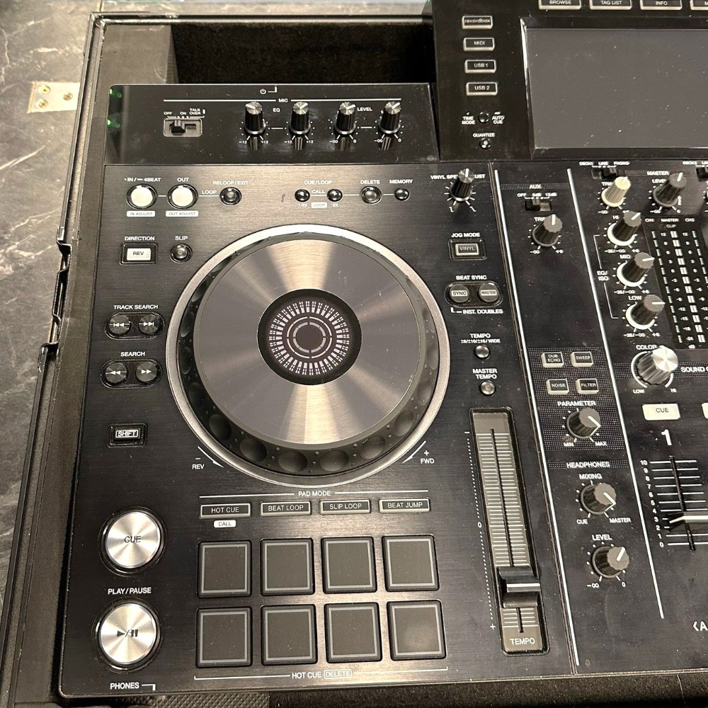 Pre-owned Pioneer XDJ RX2 Rekordbox DJ Console Stand Alone + Hard ...